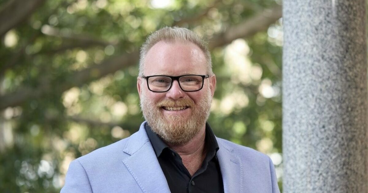 Professor Geoffrey Strange • Heart Research Institute